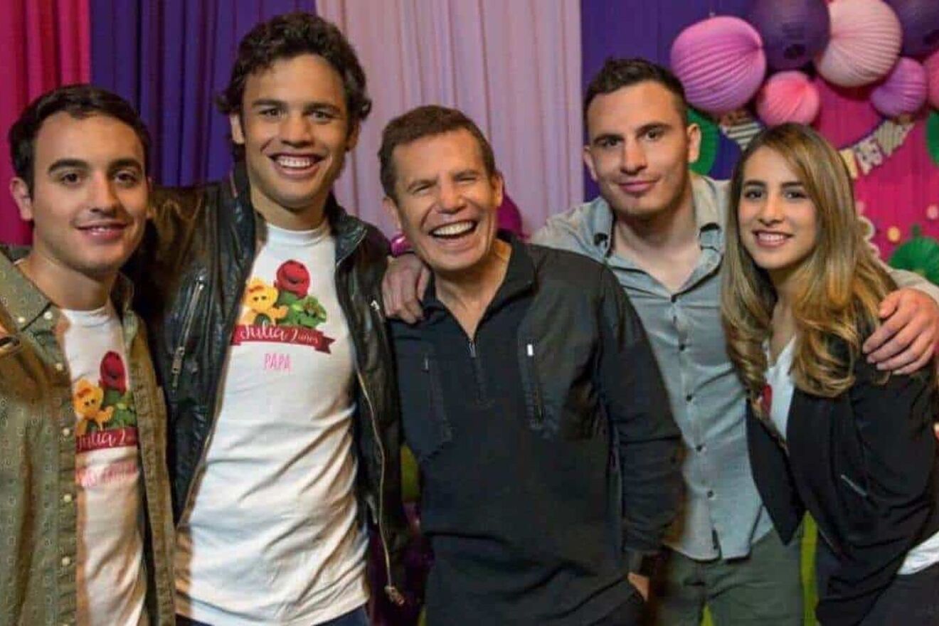 Hijos de Julio César Chávez: Ellos son los hermanos de JCC Jr que lo ...